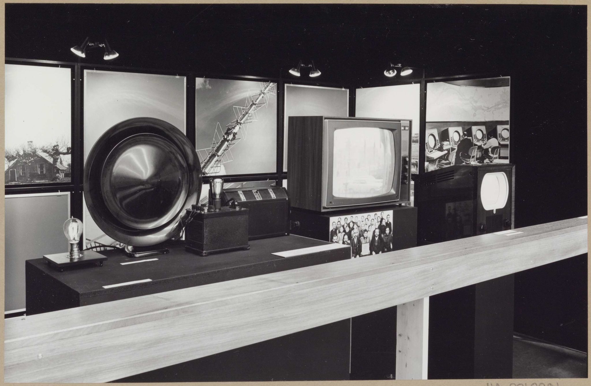 Epistemology of the Internet - and of Traditional Media - 3 Quarks Daily