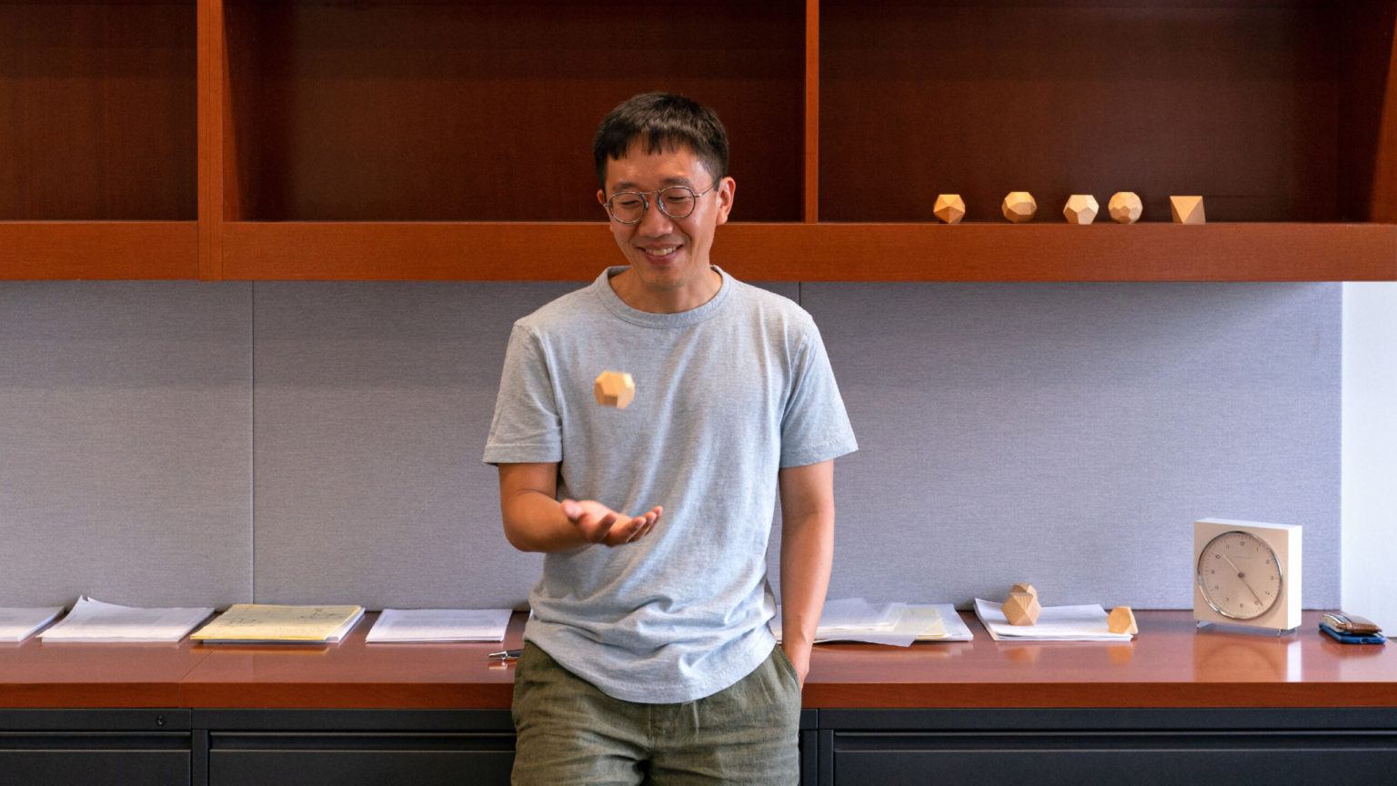 June Huh, high school dropout, wins Fields Medal, the highest honor in ...