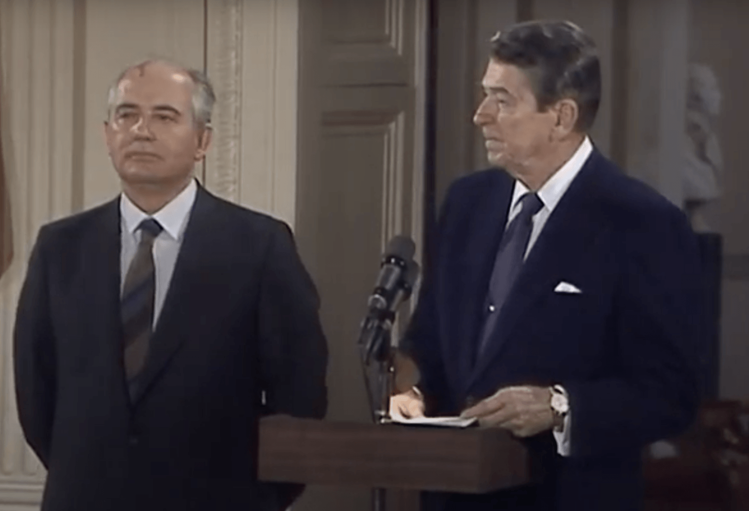 How Mikhail Gorbachev Became the Most Reviled Man in Russia - 3 Quarks ...