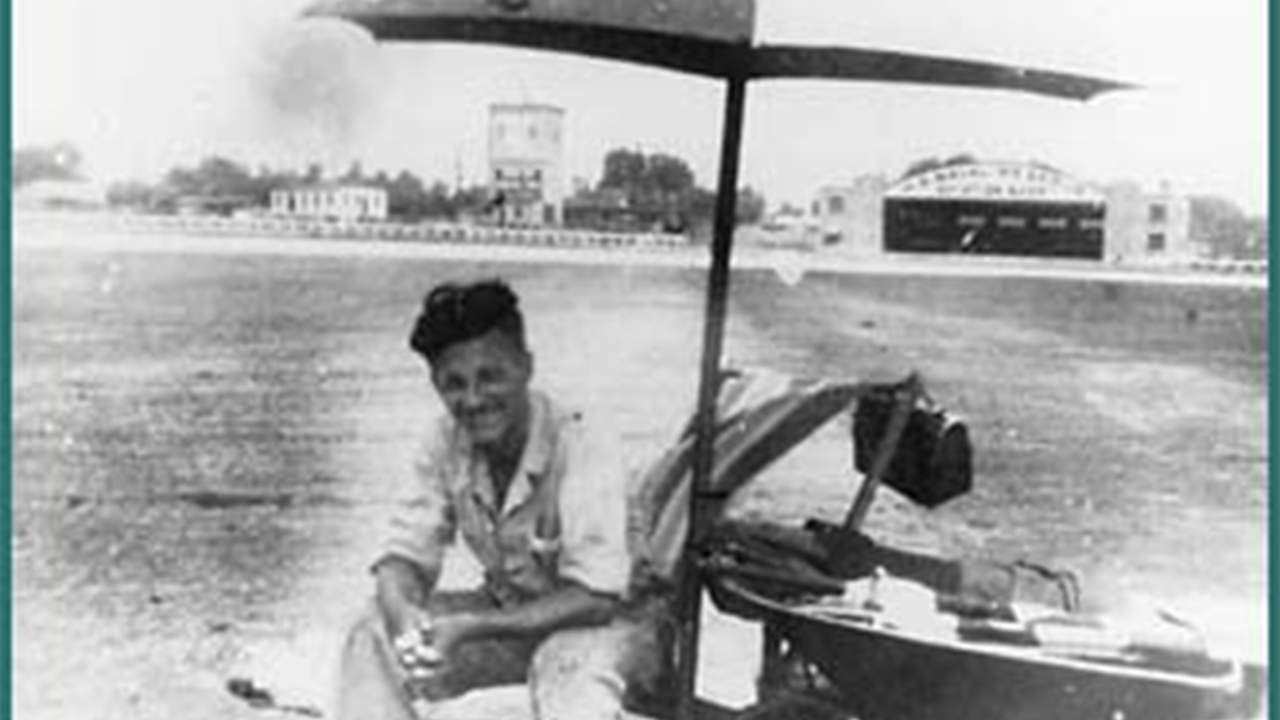 The first air traffic controller - 3 Quarks Daily