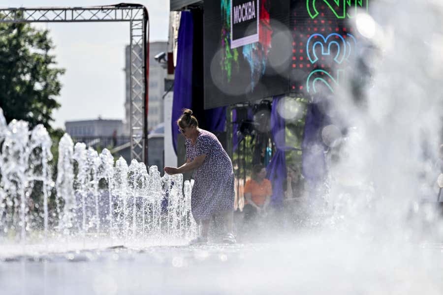 Record for hottest day ever recorded on Earth broken twice in a row - 3 ...